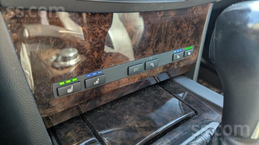 Brūns BMW 530 2006 Ventspils, ar dzinēja tilpumu 3.00 L un nobraukumu 493 tūkst. km par 3900 €, foto 17 vietnē AUTOMOTO.COM.LV