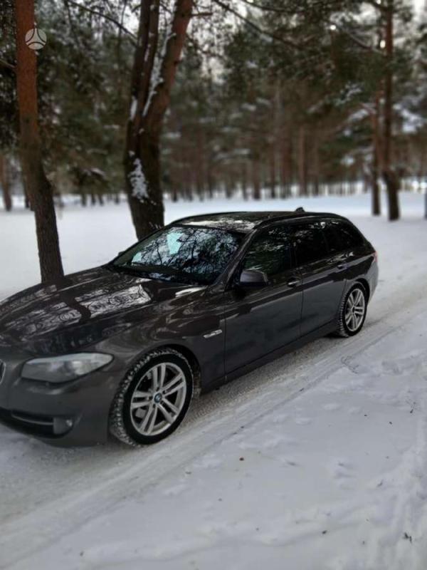 Brūns BMW 530 2011 Mažeikiai, ar dzinēja tilpumu 2.99 L un nobraukumu 428 tūkst. km par 8650 €, foto 1 vietnē AUTOMOTO.COM.LV