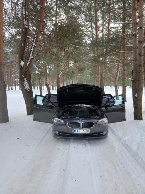 Brūns BMW 530 2011 Mažeikiai, ar dzinēja tilpumu 2.99 L un nobraukumu 428 tūkst. km par 8650 €, foto 3 vietnē AUTOMOTO.COM.LV