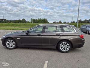 Brown BMW 530 2011 in Vilnius, with an engine capacity of 3.00 L and mileage of 266 thousand km for 8900 €, photo 6 on AUTOMOTO.COM.LV