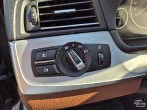Brown BMW 530 2011 in Vilnius, with an engine capacity of 3.00 L and mileage of 266 thousand km for 8900 €, photo 13 on AUTOMOTO.COM.LV