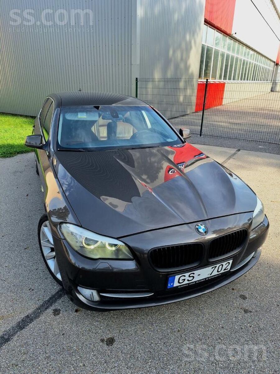 Brown BMW 530 2011 in Riga, with an engine capacity of 3.00 L and mileage of 410 thousand km for 7100 €, photo 1 on AUTOMOTO.COM.LV