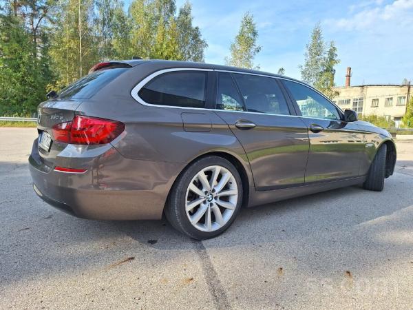 Brūns BMW 530 2011 Rīga, ar dzinēja tilpumu 3.00 L un nobraukumu 410 tūkst. km par 7100 €, foto 3 vietnē AUTOMOTO.COM.LV