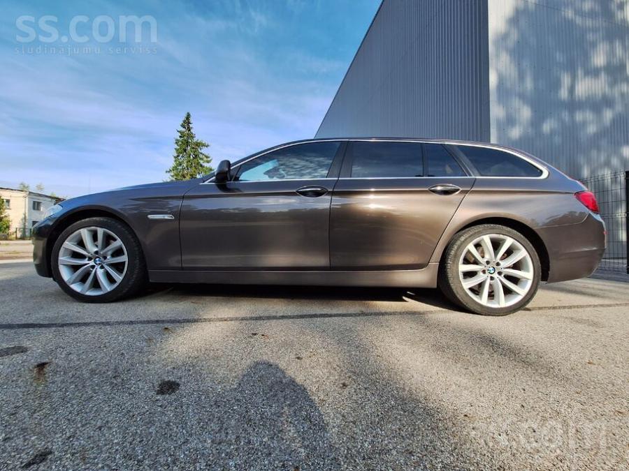 Brown BMW 530 2011 in Riga, with an engine capacity of 3.00 L and mileage of 410 thousand km for 7100 €, photo 12 on AUTOMOTO.COM.LV