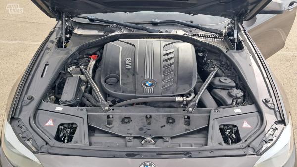 BMW 530 2011 in Klaipeda on AUTOMOTO.COM.LV Brown BMW 530 2011 in Klaipeda, with an engine capacity of 3.00 L and mileage of 284 thousand km for 8900 €, photo 11 on AUTOMOTO.COM.LV