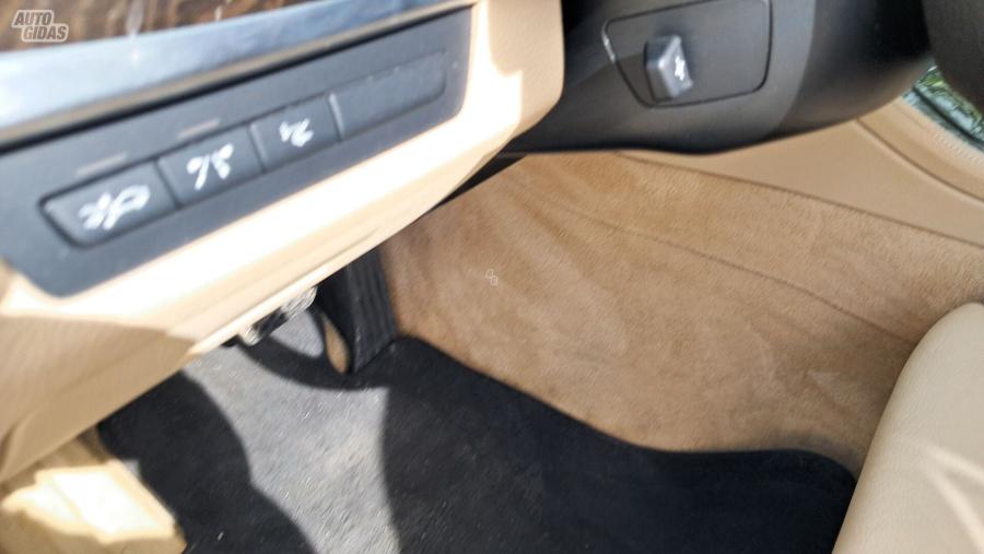 Brown BMW 530 2011 in Klaipeda, with an engine capacity of 3.00 L and mileage of 284 thousand km for 8900 €, photo 22 on AUTOMOTO.COM.LV