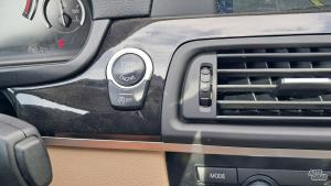 Brown BMW 530 2011 in Klaipeda, with an engine capacity of 3.00 L and mileage of 284 thousand km for 8900 €, photo 26 on AUTOMOTO.COM.LV