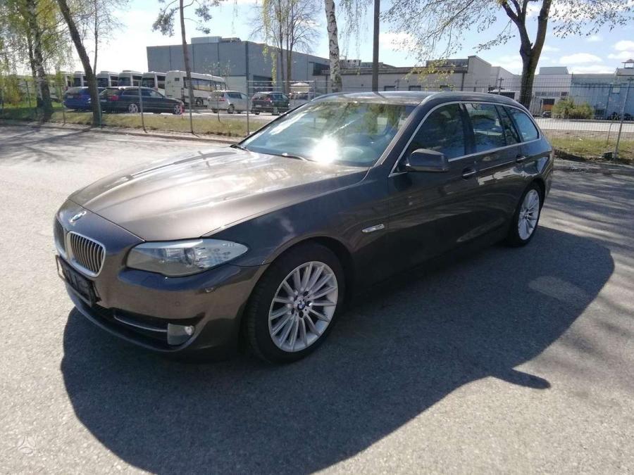 Brown BMW 530 2011 in Marijampole, with an engine capacity of 2.99 L and mileage of 300 thousand km for 6499 €, photo 1 on AUTOMOTO.COM.LV