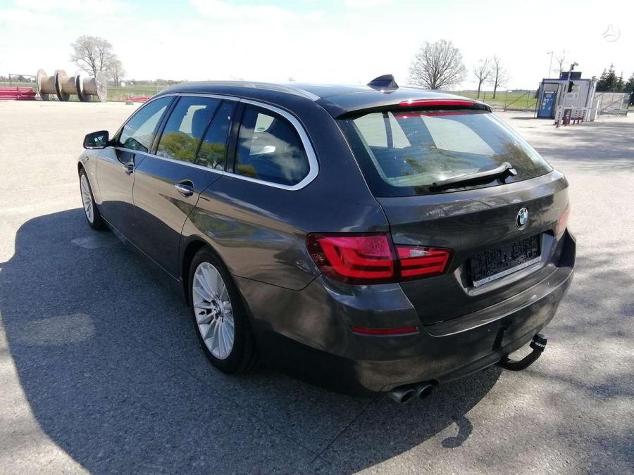 Brown BMW 530 2011 in Marijampole, with an engine capacity of 2.99 L and mileage of 300 thousand km for 6499 €, photo 4 on AUTOMOTO.COM.LV