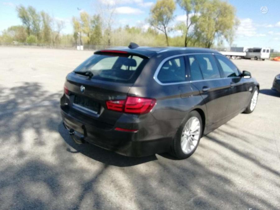 Brown BMW 530 2011 in Marijampole, with an engine capacity of 2.99 L and mileage of 300 thousand km for 6499 €, photo 6 on AUTOMOTO.COM.LV