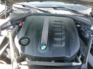Brown BMW 530 2011 in Marijampole, with an engine capacity of 2.99 L and mileage of 300 thousand km for 6499 €, photo 12 on AUTOMOTO.COM.LV