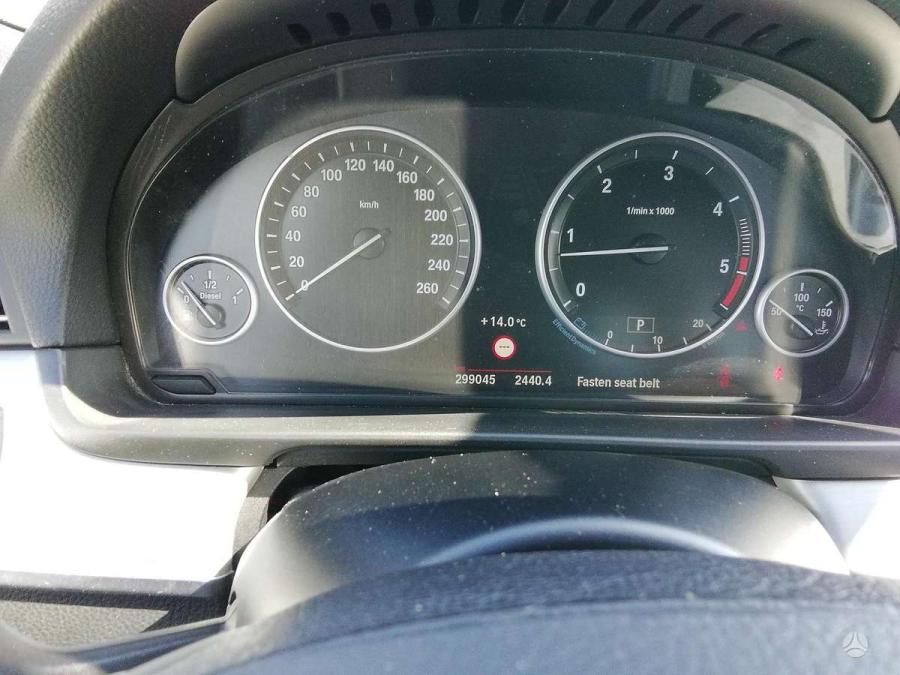 Brown BMW 530 2011 in Marijampole, with an engine capacity of 2.99 L and mileage of 300 thousand km for 6499 €, photo 22 on AUTOMOTO.COM.LV