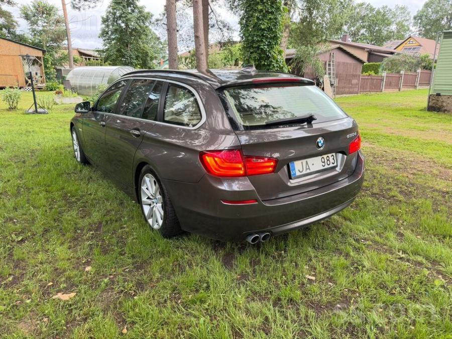 Brūns BMW 530 2012 Rīga, ar dzinēja tilpumu 3.00 L un nobraukumu 359 tūkst. km par 9900 €, foto 26 vietnē AUTOMOTO.COM.LV