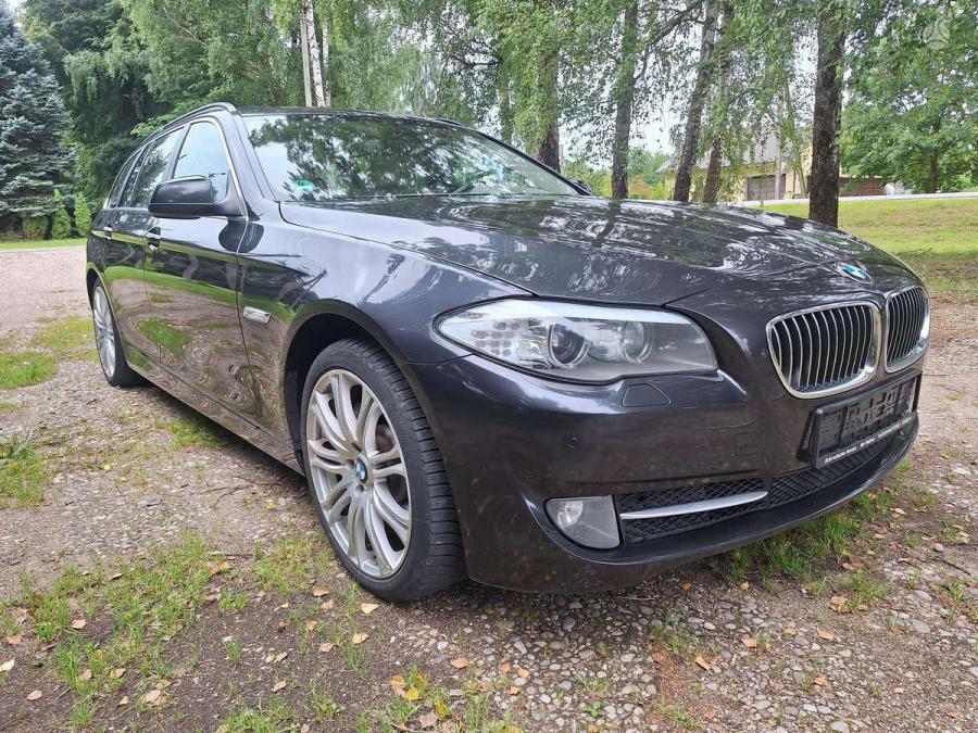 Brūns BMW 530 2012 Utena, ar dzinēja tilpumu 2.99 L un nobraukumu 337 tūkst. km par 7700 €, foto 3 vietnē AUTOMOTO.COM.LV