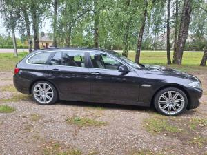 Brūns BMW 530 2012 Utena, ar dzinēja tilpumu 2.99 L un nobraukumu 337 tūkst. km par 7700 €, foto 5 vietnē AUTOMOTO.COM.LV