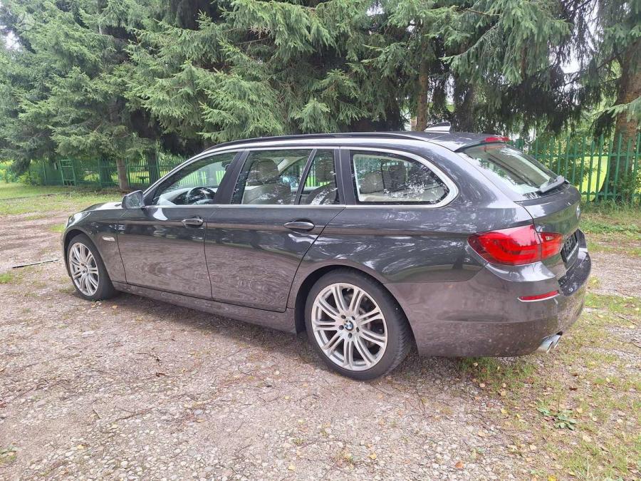 Brūns BMW 530 2012 Utena, ar dzinēja tilpumu 2.99 L un nobraukumu 337 tūkst. km par 7700 €, foto 7 vietnē AUTOMOTO.COM.LV