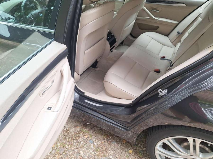 Brūns BMW 530 2012 Utena, ar dzinēja tilpumu 2.99 L un nobraukumu 337 tūkst. km par 7700 €, foto 11 vietnē AUTOMOTO.COM.LV