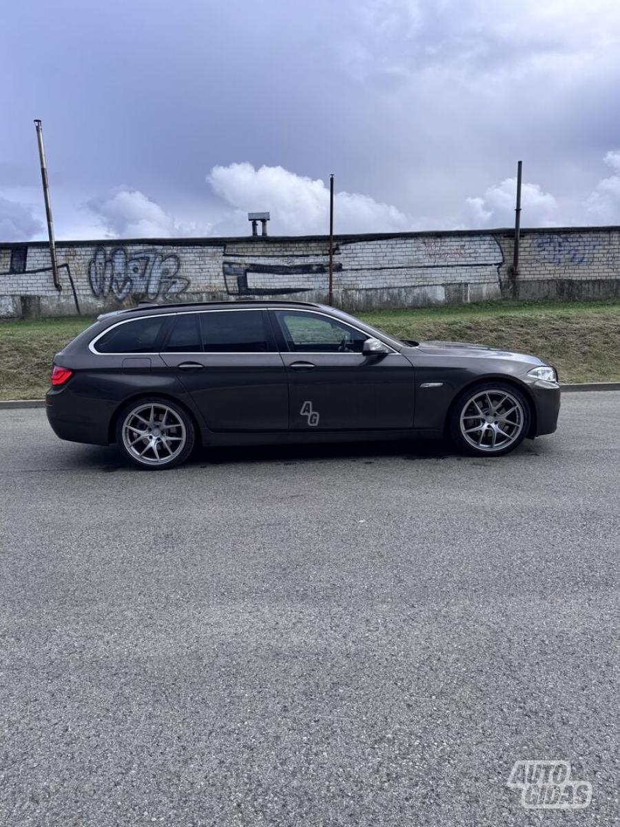 Brown BMW 530 2012 in Kaunas, with an engine capacity of 3.00 L and mileage of 332 thousand km for 8700 €, photo 8 on AUTOMOTO.COM.LV