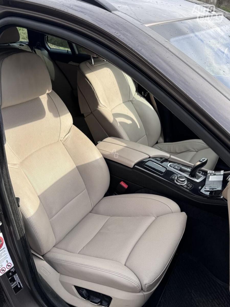 Brown BMW 530 2012 in Kaunas, with an engine capacity of 3.00 L and mileage of 332 thousand km for 8700 €, photo 12 on AUTOMOTO.COM.LV