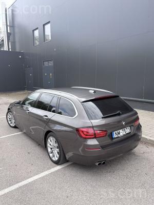 Brown BMW 530 2012 in Riga, with an engine capacity of 3.00 L and mileage of 303 thousand km for 8800 €, photo 4 on AUTOMOTO.COM.LV