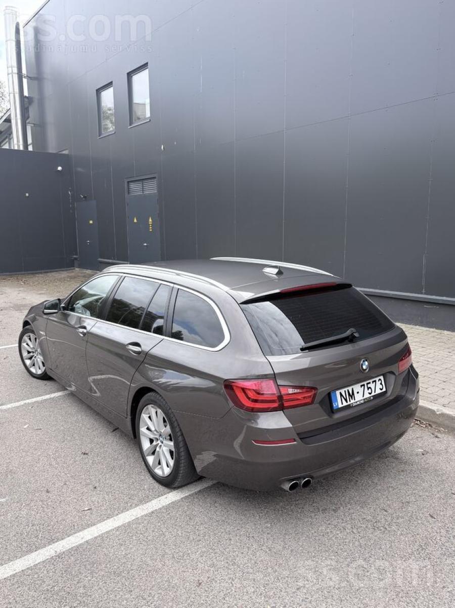 Brown BMW 530 2012 in Riga, with an engine capacity of 3.00 L and mileage of 303 thousand km for 8800 €, photo 4 on AUTOMOTO.COM.LV