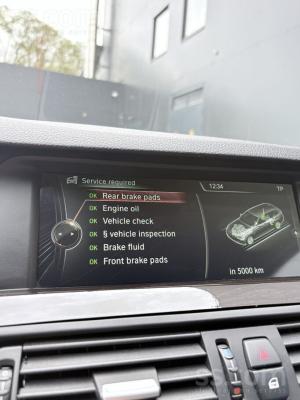 Brown BMW 530 2012 in Riga, with an engine capacity of 3.00 L and mileage of 303 thousand km for 8800 €, photo 14 on AUTOMOTO.COM.LV