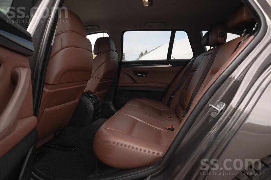 Brūns BMW 530 2012 Jelgava, ar dzinēja tilpumu 3.00 L un nobraukumu 355 tūkst. km par 9900 €, foto 15 vietnē AUTOMOTO.COM.LV
