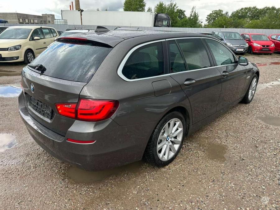 Brown BMW 530 2013 in Jurbarkas, with an engine capacity of 2.99 L and mileage of 350 thousand km for 6299 €, photo 8 on AUTOMOTO.COM.LV