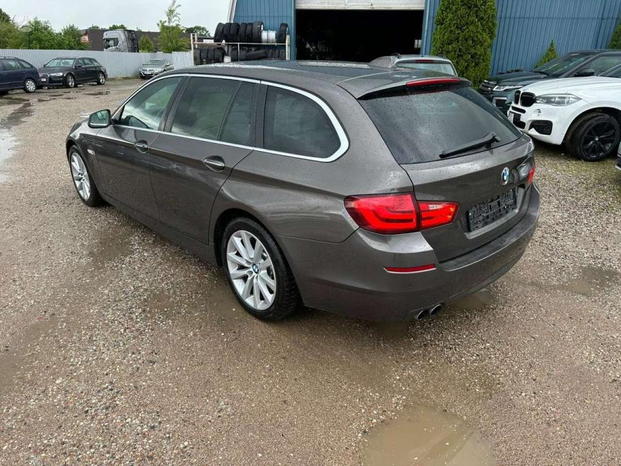 Brown BMW 530 2013 in Jurbarkas, with an engine capacity of 2.99 L and mileage of 350 thousand km for 6299 €, photo 10 on AUTOMOTO.COM.LV