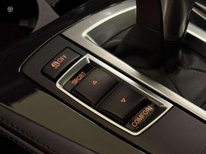 Brown BMW 530 2013 in Marijampole, with an engine capacity of 2.99 L and mileage of 321 thousand km for 11999 €, photo 15 on AUTOMOTO.COM.LV