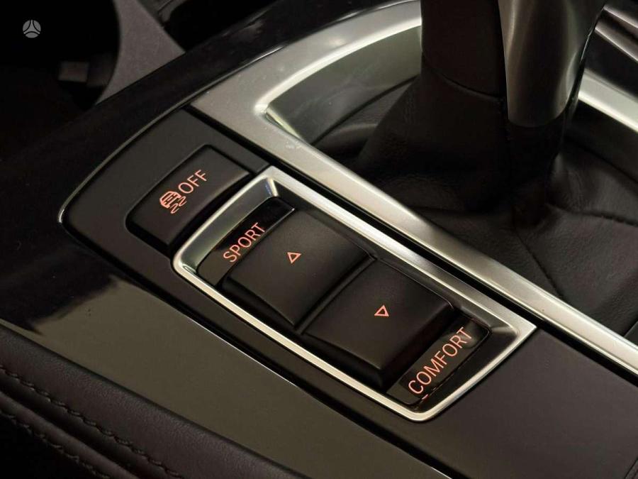 Brown BMW 530 2013 in Marijampole, with an engine capacity of 2.99 L and mileage of 321 thousand km for 11999 €, photo 15 on AUTOMOTO.COM.LV