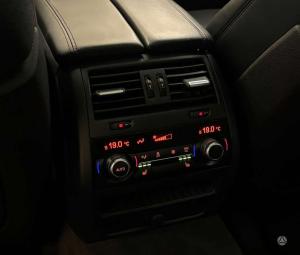 Brown BMW 530 2013 in Marijampole, with an engine capacity of 2.99 L and mileage of 321 thousand km for 11999 €, photo 24 on AUTOMOTO.COM.LV