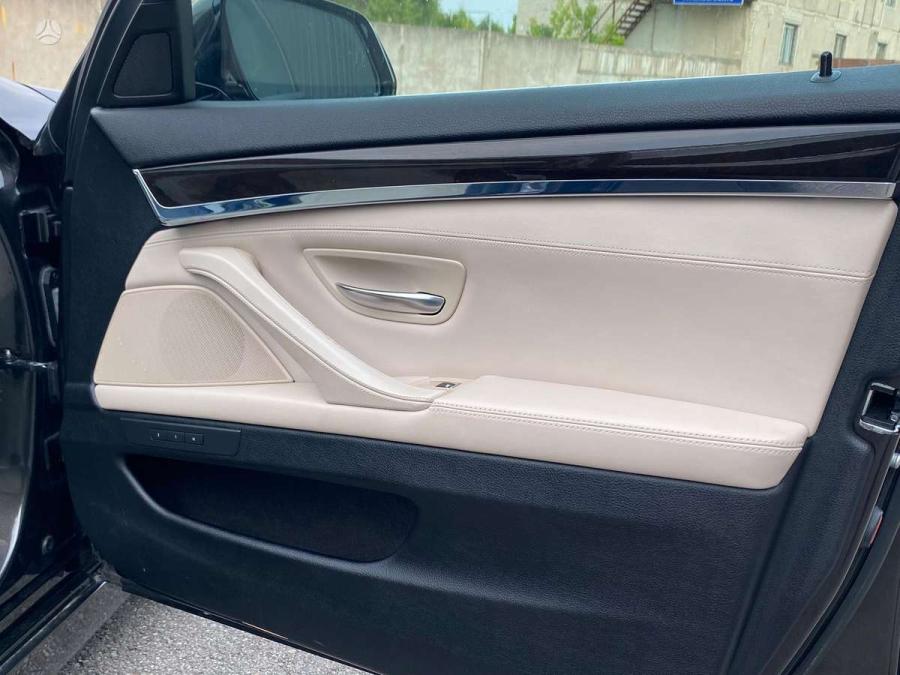 Brūns BMW 530 2013 Plungė, ar dzinēja tilpumu 2.99 L un nobraukumu 234 tūkst. km par 9998 €, foto 20 vietnē AUTOMOTO.COM.LV