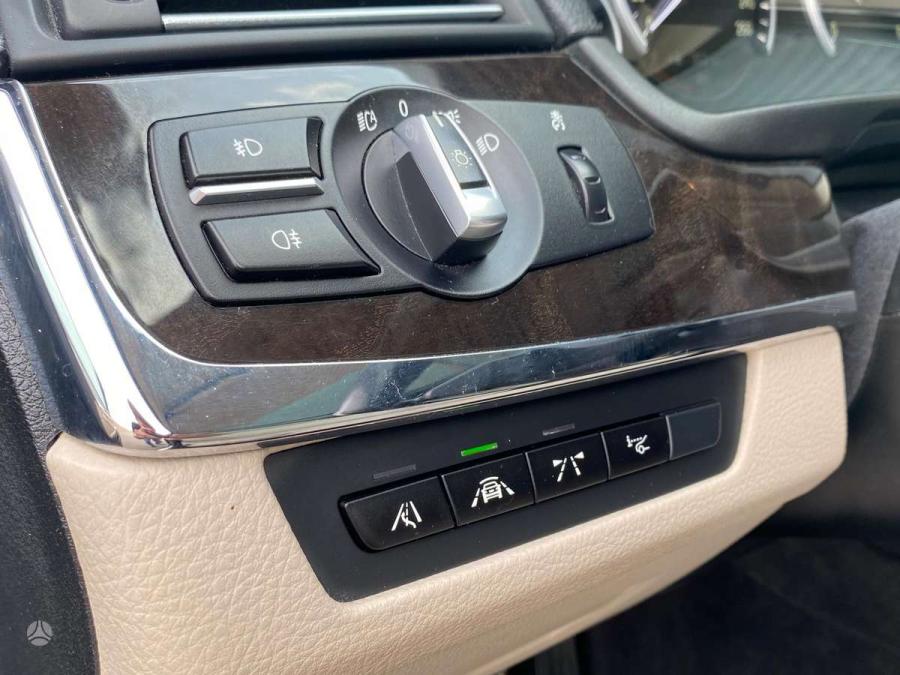 Brūns BMW 530 2013 Plungė, ar dzinēja tilpumu 2.99 L un nobraukumu 234 tūkst. km par 9998 €, foto 28 vietnē AUTOMOTO.COM.LV