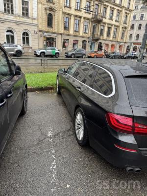 Brown BMW 530 2013 in Riga, with an engine capacity of 3.00 L and mileage of 370 thousand km for 7500 €, photo 5 on AUTOMOTO.COM.LV