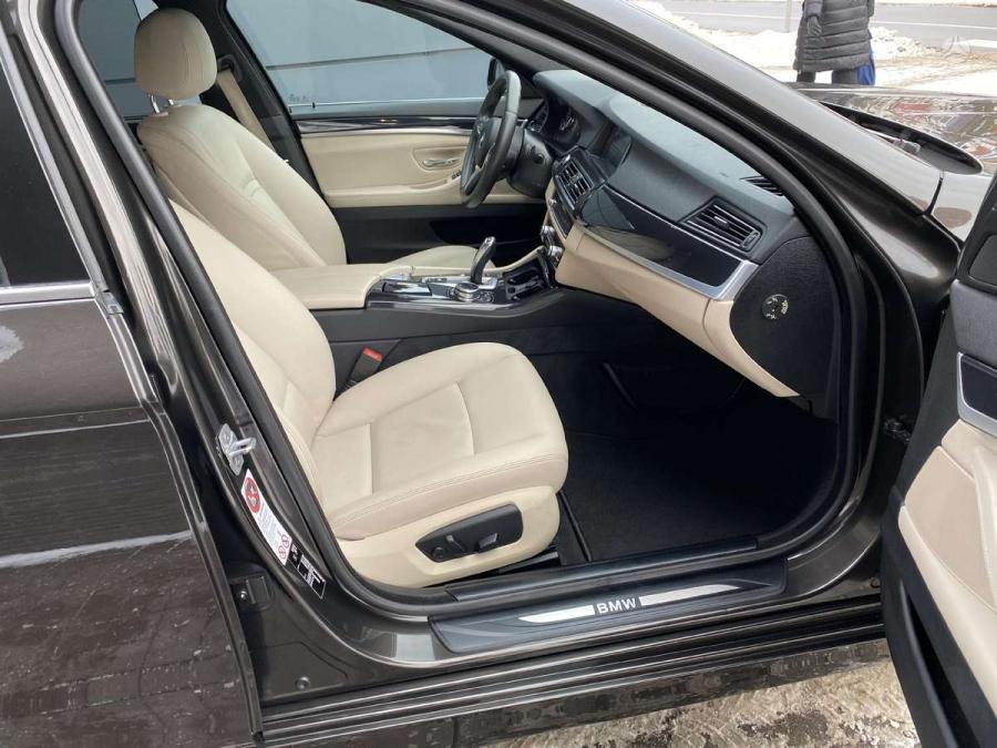 Brūns BMW 530 2014 Marijampole, ar dzinēja tilpumu 2.99 L un nobraukumu 340 tūkst. km par 10650 €, foto 30 vietnē AUTOMOTO.COM.LV