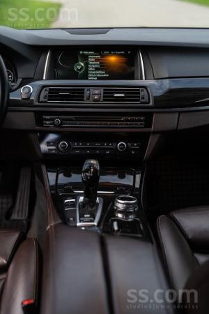 Brown BMW 530 2014 in Riga, with an engine capacity of 3.00 L and mileage of 0 thousand km for 12700 €, photo 6 on AUTOMOTO.COM.LV