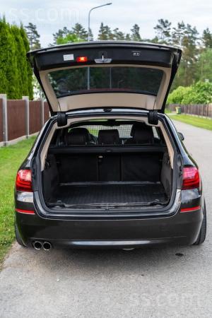 Brown BMW 530 2014 in Riga, with an engine capacity of 3.00 L and mileage of 0 thousand km for 12700 €, photo 16 on AUTOMOTO.COM.LV