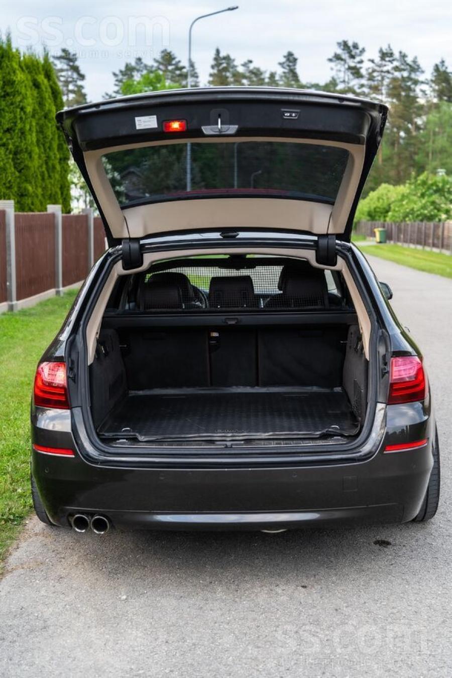 Brown BMW 530 2014 in Riga, with an engine capacity of 3.00 L and mileage of 0 thousand km for 12700 €, photo 16 on AUTOMOTO.COM.LV