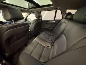 Brown BMW 530 2014 in Marijampole, with an engine capacity of 2.99 L and mileage of 356 thousand km for 9150 €, photo 17 on AUTOMOTO.COM.LV