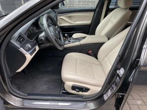 Brown BMW 530 2014 in Marijampole, with an engine capacity of 2.99 L and mileage of 340 thousand km for 9350 €, photo 25 on AUTOMOTO.COM.LV