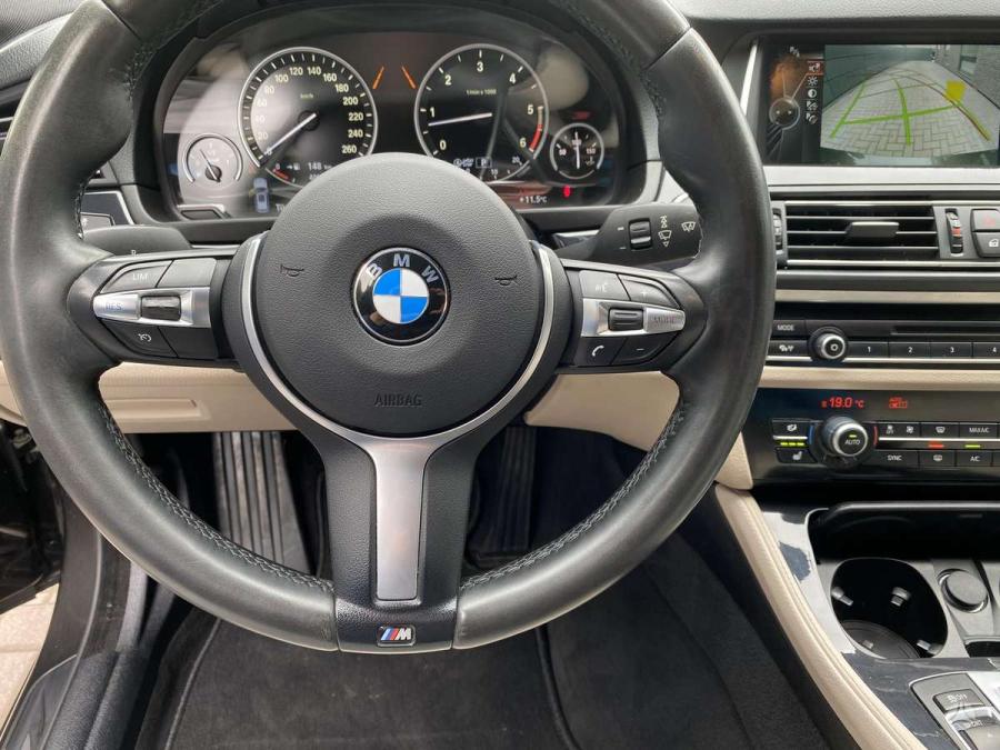Brown BMW 530 2014 in Marijampole, with an engine capacity of 2.99 L and mileage of 340 thousand km for 9350 €, photo 29 on AUTOMOTO.COM.LV