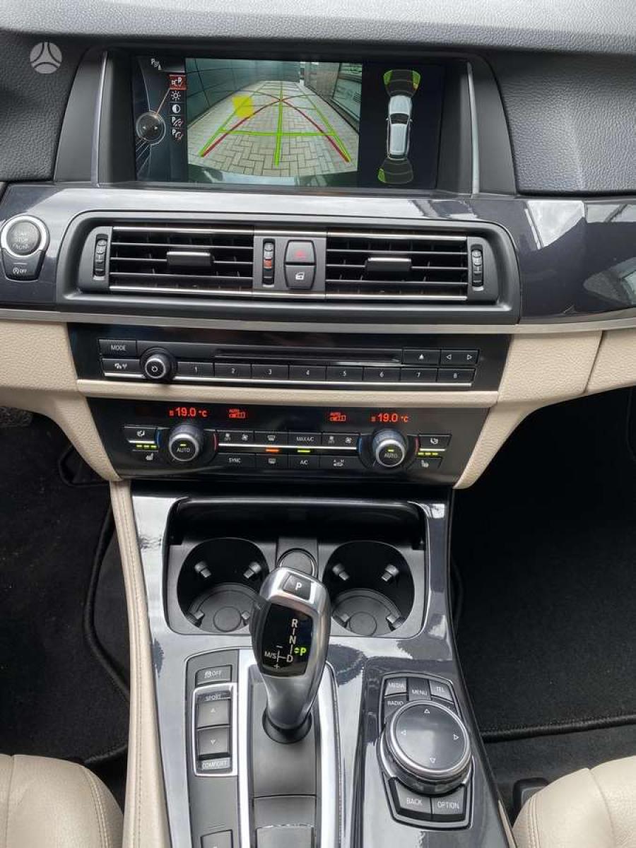 Brown BMW 530 2014 in Marijampole, with an engine capacity of 2.99 L and mileage of 340 thousand km for 9350 €, photo 31 on AUTOMOTO.COM.LV