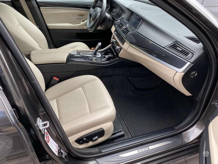 Brown BMW 530 2014 in Marijampole, with an engine capacity of 2.99 L and mileage of 340 thousand km for 9350 €, photo 38 on AUTOMOTO.COM.LV