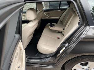 Brown BMW 530 2014 in Marijampole, with an engine capacity of 2.99 L and mileage of 340 thousand km for 9350 €, photo 42 on AUTOMOTO.COM.LV
