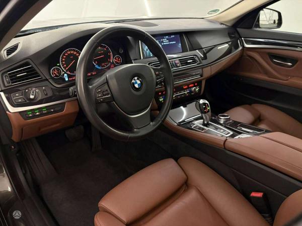 Brown BMW 530 2014 in Marijampole, with an engine capacity of 2.99 L and mileage of 262 thousand km for 11900 €, photo 2 on AUTOMOTO.COM.LV