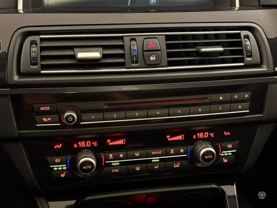 Brown BMW 530 2014 in Marijampole, with an engine capacity of 2.99 L and mileage of 356 thousand km for 8800 €, photo 14 on AUTOMOTO.COM.LV