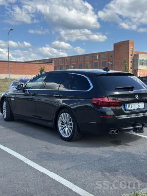 Brown BMW 530 2015 in Valmiera, with an engine capacity of 3.00 L and mileage of 300 thousand km for 14210 €, photo 4 on AUTOMOTO.COM.LV