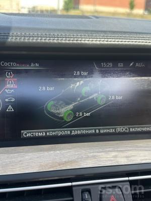 Brown BMW 530 2015 in Valmiera, with an engine capacity of 3.00 L and mileage of 300 thousand km for 14210 €, photo 16 on AUTOMOTO.COM.LV
