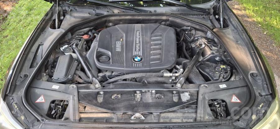 Brown BMW 530 2015 in Ogre, with an engine capacity of 3.00 L and mileage of 315 thousand km for 10400 €, photo 17 on AUTOMOTO.COM.LV